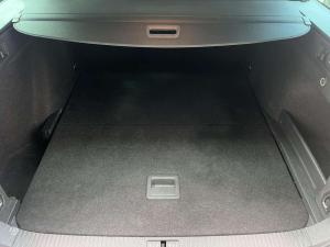 Grey Volkswagen Passat 2022 in Vilnius, with an engine capacity of 1.97 L and mileage of 180 thousand km for 17720 €, photo 35 on AUTOMOTO.COM.LV