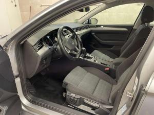 Pelēks Volkswagen Passat 2022 Marijampole, ar dzinēja tilpumu 1.50 L un nobraukumu 114 tūkst. km par 18138 €, foto 8 vietnē AUTOMOTO.COM.LV