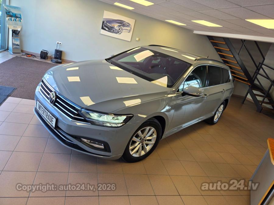 Grey Volkswagen Passat 2022 in Tartu, with an engine capacity of 2.00 L and mileage of 152 thousand km for 18990 €, photo 1 on AUTOMOTO.COM.LV