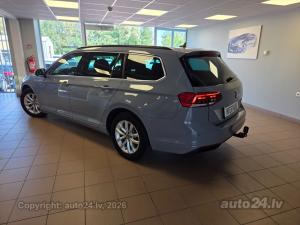 Grey Volkswagen Passat 2022 in Tartu, with an engine capacity of 2.00 L and mileage of 152 thousand km for 18990 €, photo 5 on AUTOMOTO.COM.LV