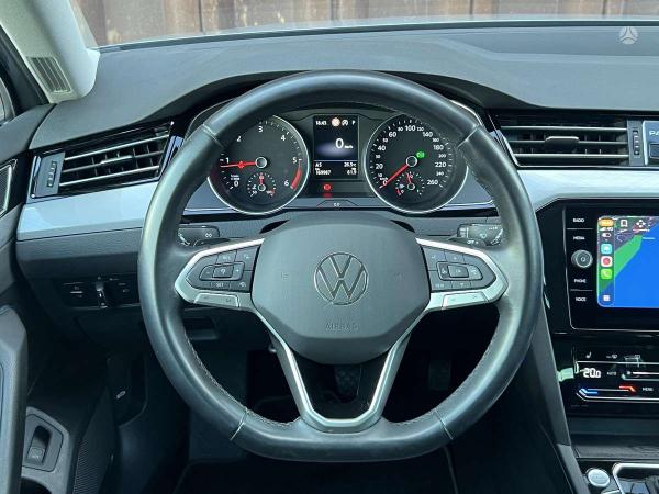 Pelēks Volkswagen Passat 2022 Kauņa, ar dzinēja tilpumu 1.97 L un nobraukumu 170 tūkst. km par 16499 €, foto 8 vietnē AUTOMOTO.COM.LV