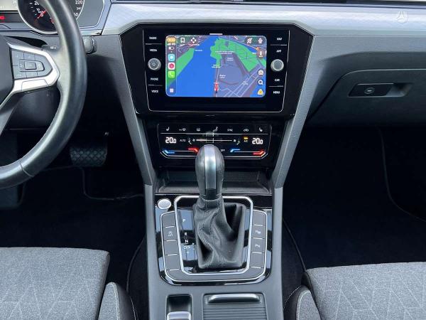 Pelēks Volkswagen Passat 2022 Kauņa, ar dzinēja tilpumu 1.97 L un nobraukumu 170 tūkst. km par 16499 €, foto 9 vietnē AUTOMOTO.COM.LV