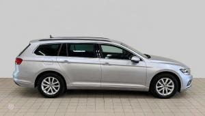 Grey Volkswagen Passat 2022 in Kaunas, with an engine capacity of 1.97 L and mileage of 132 thousand km for 17700 €, photo 4 on AUTOMOTO.COM.LV
