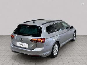 Grey Volkswagen Passat 2022 in Kaunas, with an engine capacity of 1.97 L and mileage of 161 thousand km for 18800 €, photo 5 on AUTOMOTO.COM.LV