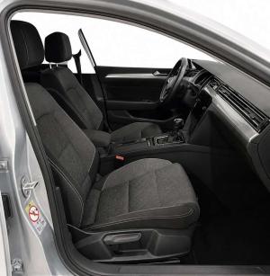 Grey Volkswagen Passat 2022 in Kaunas, with an engine capacity of 1.97 L and mileage of 161 thousand km for 18800 €, photo 8 on AUTOMOTO.COM.LV