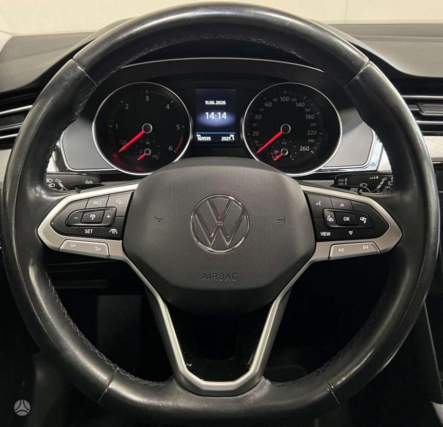 Pelēks Volkswagen Passat 2022 Kauņa, ar dzinēja tilpumu 1.97 L un nobraukumu 164 tūkst. km par 16500 €, foto 10 vietnē AUTOMOTO.COM.LV
