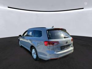 Grey Volkswagen Passat 2022 in Kaunas, with an engine capacity of 1.97 L and mileage of 179 thousand km for 14999 €, photo 4 on AUTOMOTO.COM.LV