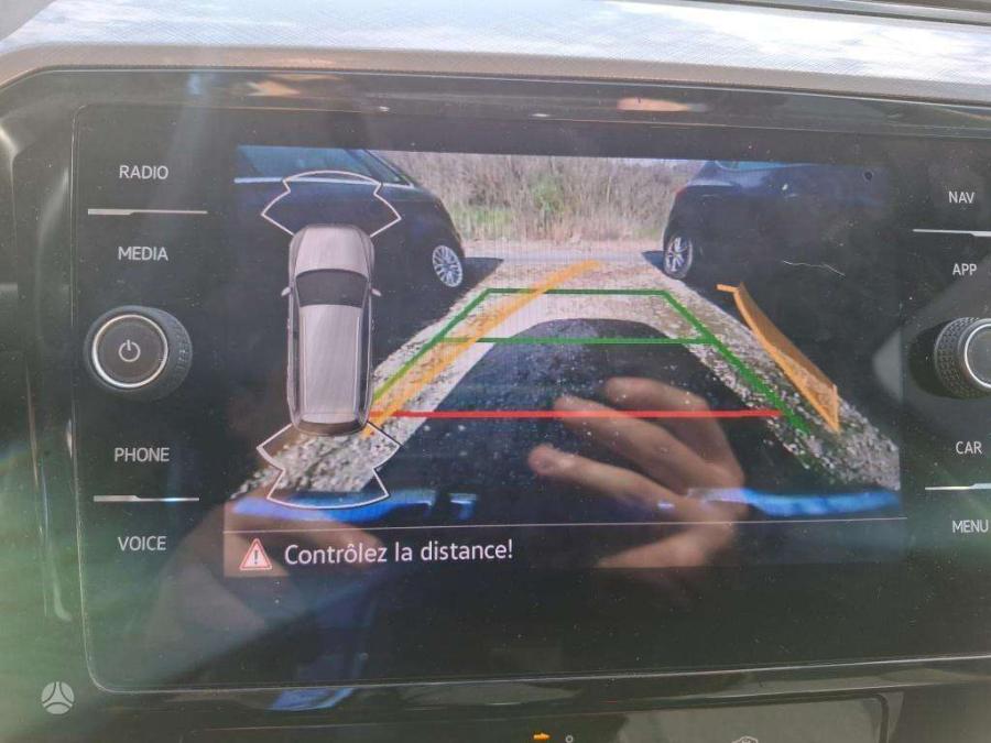 Pelēks Volkswagen Passat 2022 Viļņa, ar dzinēja tilpumu 1.97 L un nobraukumu 175 tūkst. km par 14900 €, foto 10 vietnē AUTOMOTO.COM.LV