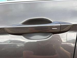 Grey Volkswagen Passat 2022 in Vilnius, with an engine capacity of 1.97 L and mileage of 178 thousand km for 18500 €, photo 11 on AUTOMOTO.COM.LV