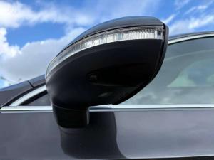 Grey Volkswagen Passat 2022 in Vilnius, with an engine capacity of 1.97 L and mileage of 178 thousand km for 18500 €, photo 12 on AUTOMOTO.COM.LV