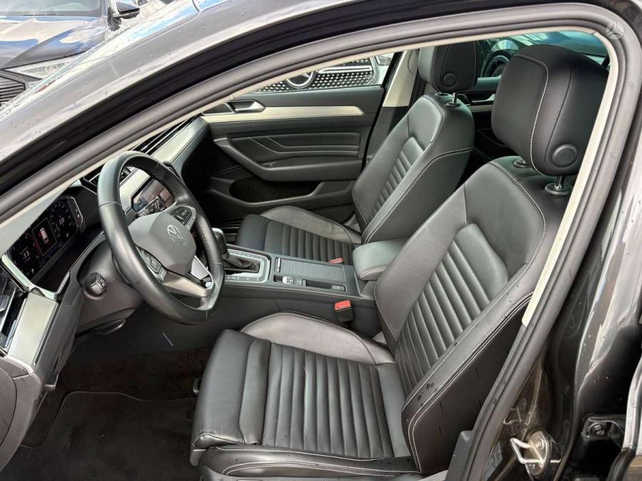 Grey Volkswagen Passat 2022 in Vilnius, with an engine capacity of 1.97 L and mileage of 178 thousand km for 18500 €, photo 13 on AUTOMOTO.COM.LV