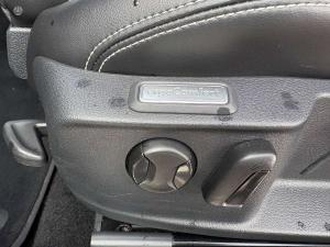 Grey Volkswagen Passat 2022 in Vilnius, with an engine capacity of 1.97 L and mileage of 178 thousand km for 18500 €, photo 14 on AUTOMOTO.COM.LV