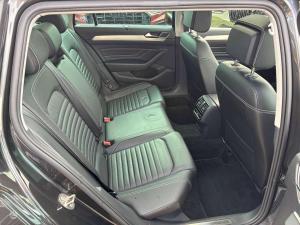 Grey Volkswagen Passat 2022 in Vilnius, with an engine capacity of 1.97 L and mileage of 178 thousand km for 18500 €, photo 18 on AUTOMOTO.COM.LV