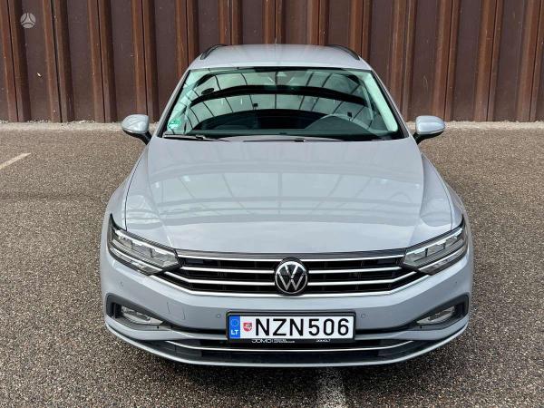Volkswagen Passat 2022 in Kaunas on AUTOMOTO.COM.LV Grey Volkswagen Passat 2022 in Kaunas, with an engine capacity of 1.97 L and mileage of 179 thousand km for 14999 €, photo 3 on AUTOMOTO.COM.LV