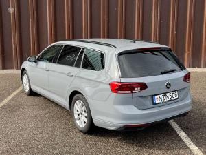 Pelēks Volkswagen Passat 2022 Kauņa, ar dzinēja tilpumu 1.97 L un nobraukumu 179 tūkst. km par 14999 €, foto 9 vietnē AUTOMOTO.COM.LV