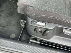 Pelēks Volkswagen Passat 2022 Kauņa, ar dzinēja tilpumu 1.97 L un nobraukumu 179 tūkst. km par 14999 €, foto 18 vietnē AUTOMOTO.COM.LV