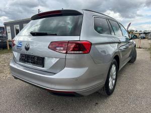 Grey Volkswagen Passat 2022 in Vilnius, with an engine capacity of 1.50 L and mileage of 186 thousand km for 15700 €, photo 13 on AUTOMOTO.COM.LV