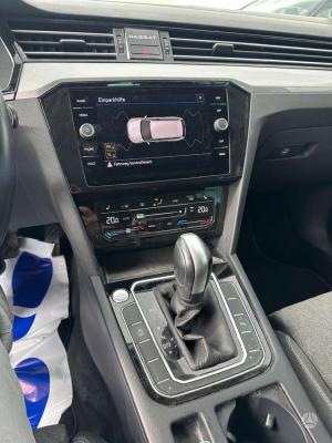 Grey Volkswagen Passat 2022 in Vilnius, with an engine capacity of 1.50 L and mileage of 186 thousand km for 15700 €, photo 18 on AUTOMOTO.COM.LV
