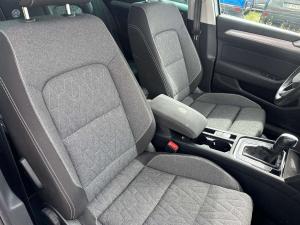 Grey Volkswagen Passat 2022 in Vilnius, with an engine capacity of 1.50 L and mileage of 186 thousand km for 15700 €, photo 30 on AUTOMOTO.COM.LV
