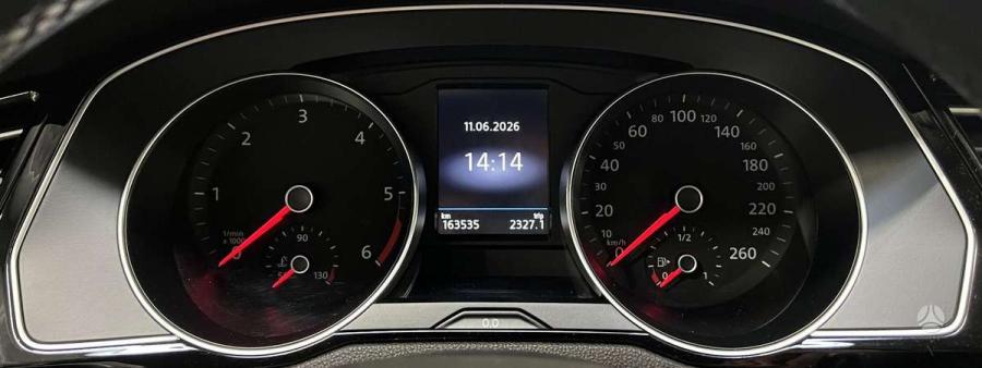 Pelēks Volkswagen Passat 2022 Kauņa, ar dzinēja tilpumu 1.97 L un nobraukumu 164 tūkst. km par 16500 €, foto 11 vietnē AUTOMOTO.COM.LV