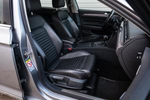 Pelēks Volkswagen Passat 2022 Jelgava, ar dzinēja tilpumu 2.00 L un nobraukumu 158 tūkst. km par 20500 €, foto 9 vietnē AUTOMOTO.COM.LV