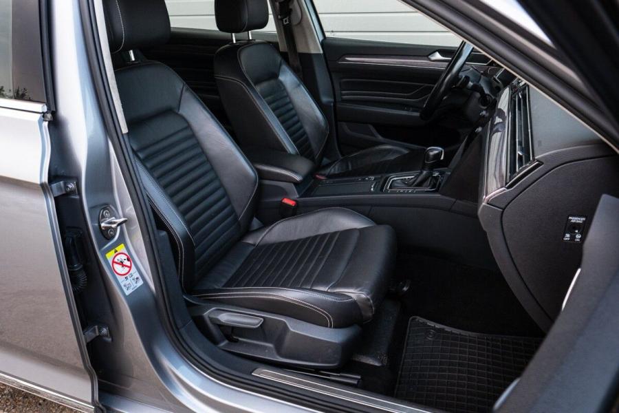 Pelēks Volkswagen Passat 2022 Jelgava, ar dzinēja tilpumu 2.00 L un nobraukumu 158 tūkst. km par 20500 €, foto 9 vietnē AUTOMOTO.COM.LV