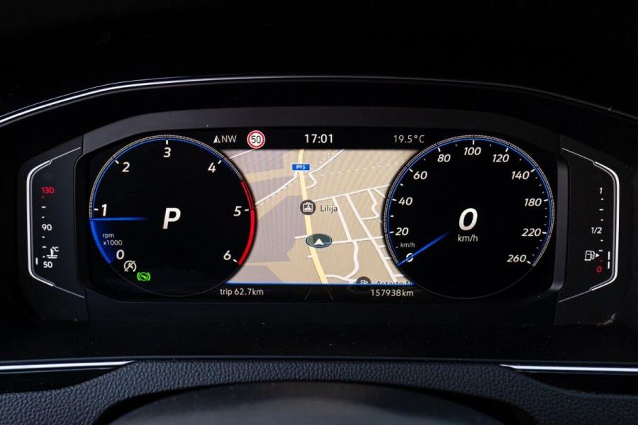 Pelēks Volkswagen Passat 2022 Jelgava, ar dzinēja tilpumu 2.00 L un nobraukumu 158 tūkst. km par 20500 €, foto 22 vietnē AUTOMOTO.COM.LV