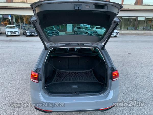 Pelēks Volkswagen Passat 2022 Tallina, ar dzinēja tilpumu 2.00 L un nobraukumu 119 tūkst. km par 19500 €, foto 10 vietnē AUTOMOTO.COM.LV