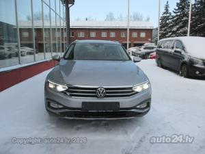 Pelēks Volkswagen Passat 2023 Tartu, ar dzinēja tilpumu 2.00 L un nobraukumu 175 tūkst. km par 24590 €, foto 2 vietnē AUTOMOTO.COM.LV