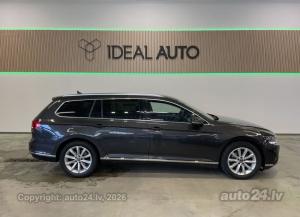 Pelēks Volkswagen Passat 2023 Tallina, ar dzinēja tilpumu 1.50 L un nobraukumu 81 tūkst. km par 22490 €, foto 3 vietnē AUTOMOTO.COM.LV
