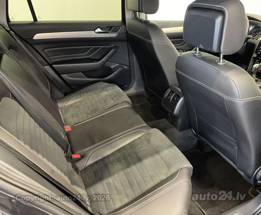 Pelēks Volkswagen Passat 2023 Tallina, ar dzinēja tilpumu 1.50 L un nobraukumu 81 tūkst. km par 22490 €, foto 10 vietnē AUTOMOTO.COM.LV