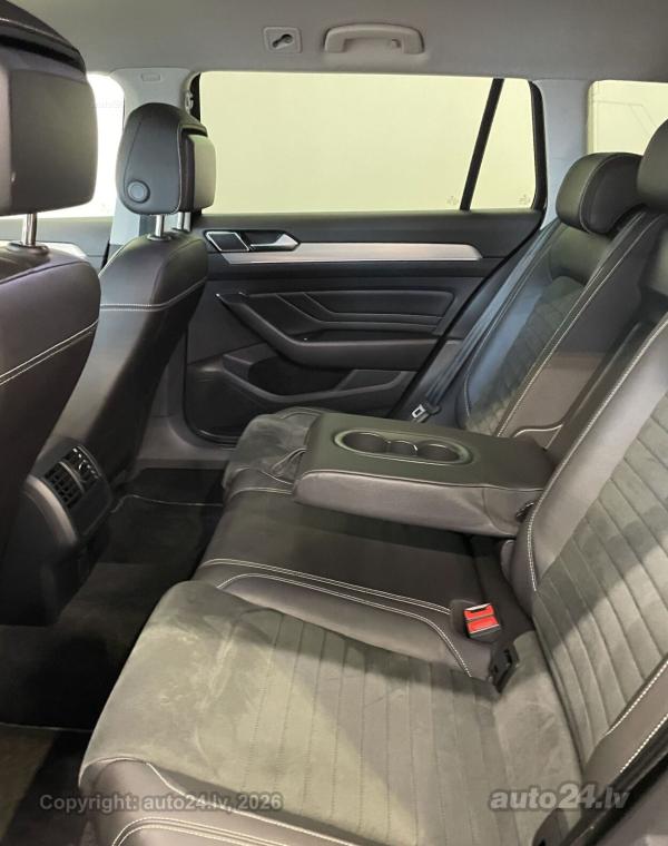 Pelēks Volkswagen Passat 2023 Tallina, ar dzinēja tilpumu 1.50 L un nobraukumu 81 tūkst. km par 22490 €, foto 11 vietnē AUTOMOTO.COM.LV