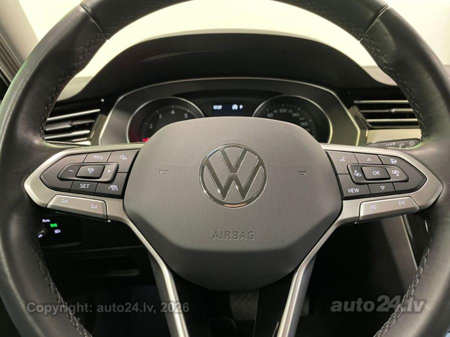 Grey Volkswagen Passat 2023 in Tallinn, with an engine capacity of 1.50 L and mileage of 102 thousand km for 22300 €, photo 15 on AUTOMOTO.COM.LV