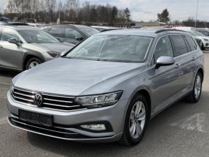 Pelēks Volkswagen Passat 2023 Viļņa, ar dzinēja tilpumu 2.00 L un nobraukumu 190 tūkst. km par 16700 €, foto  vietnē AUTOMOTO.COM.LV