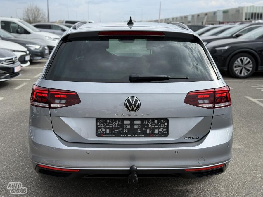 Pelēks Volkswagen Passat 2023 Viļņa, ar dzinēja tilpumu 2.00 L un nobraukumu 190 tūkst. km par 16700 €, foto 8 vietnē AUTOMOTO.COM.LV
