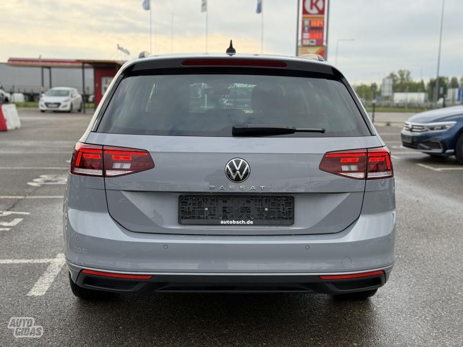 Pelēks Volkswagen Passat 2023 Viļņa, ar dzinēja tilpumu 2.00 L un nobraukumu 176 tūkst. km par 14999 €, foto 7 vietnē AUTOMOTO.COM.LV