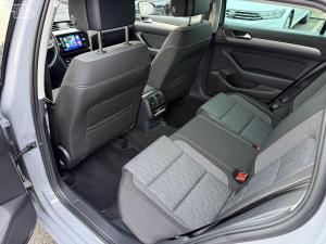 Pelēks Volkswagen Passat 2023 Viļņa, ar dzinēja tilpumu 2.00 L un nobraukumu 176 tūkst. km par 14999 €, foto 11 vietnē AUTOMOTO.COM.LV