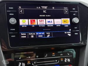 Pelēks Volkswagen Passat 2023 Viļņa, ar dzinēja tilpumu 2.00 L un nobraukumu 176 tūkst. km par 14999 €, foto 26 vietnē AUTOMOTO.COM.LV