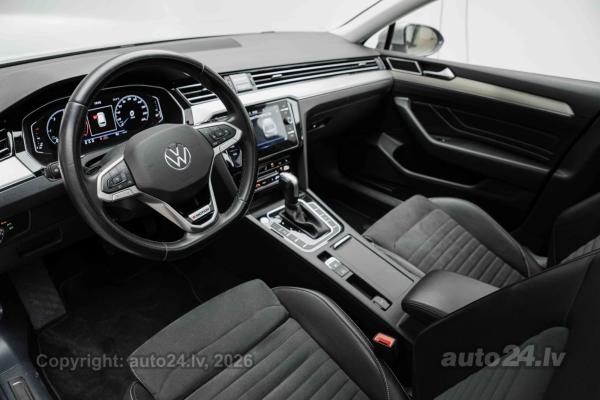 Grey Volkswagen Passat 2023 in Tallinn, with an engine capacity of 2.00 L and mileage of 143 thousand km for 27900 €, photo 9 on AUTOMOTO.COM.LV