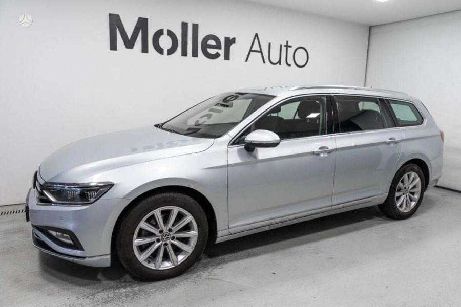 Grey Volkswagen Passat 2023 in Vilnius, with an engine capacity of 2.00 L and mileage of 138 thousand km for 23900 €, photo 3 on AUTOMOTO.COM.LV