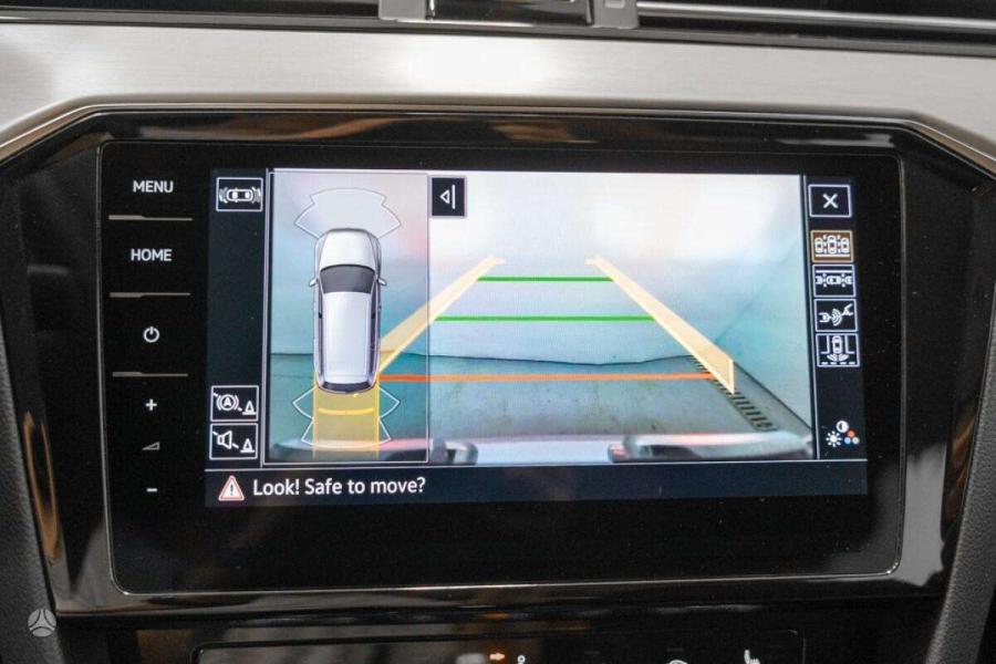 Grey Volkswagen Passat 2023 in Vilnius, with an engine capacity of 2.00 L and mileage of 138 thousand km for 23900 €, photo 15 on AUTOMOTO.COM.LV