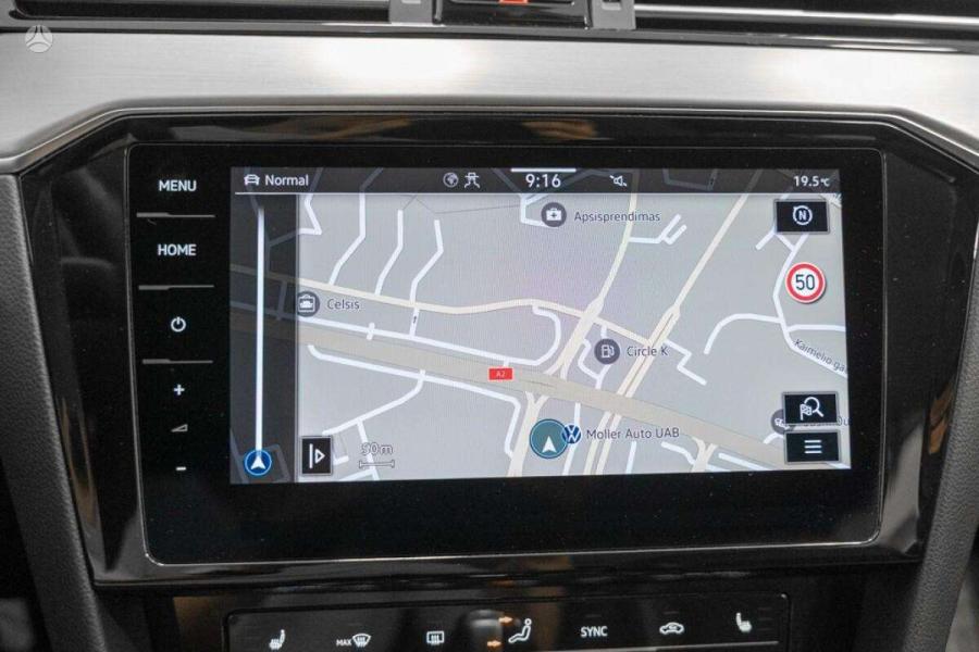 Grey Volkswagen Passat 2023 in Vilnius, with an engine capacity of 2.00 L and mileage of 138 thousand km for 23900 €, photo 17 on AUTOMOTO.COM.LV