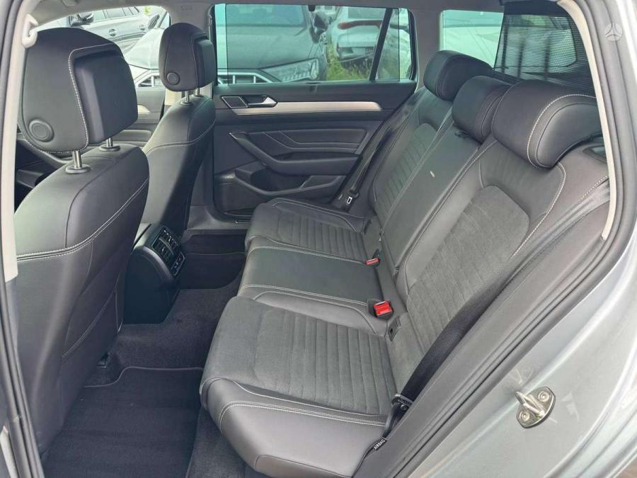 Grey Volkswagen Passat 2023 in Vilnius, with an engine capacity of 1.50 L and mileage of 99 thousand km for 23600 €, photo 14 on AUTOMOTO.COM.LV
