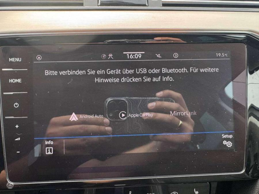 Grey Volkswagen Passat 2023 in Vilnius, with an engine capacity of 1.50 L and mileage of 99 thousand km for 23600 €, photo 23 on AUTOMOTO.COM.LV