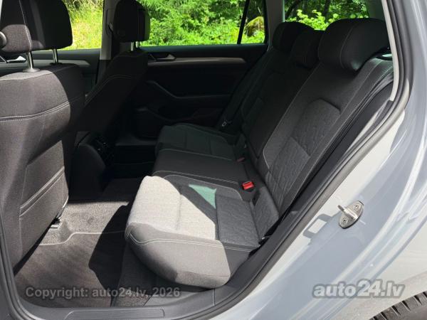 Grey Volkswagen Passat 2023 in Rapla, with an engine capacity of 2.00 L and mileage of 160 thousand km for 22900 €, photo 10 on AUTOMOTO.COM.LV