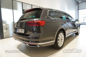 Pelēks Volkswagen Passat 2023 Tallina, ar dzinēja tilpumu 1.50 L un nobraukumu 40 tūkst. km par 23900 €, foto 4 vietnē AUTOMOTO.COM.LV