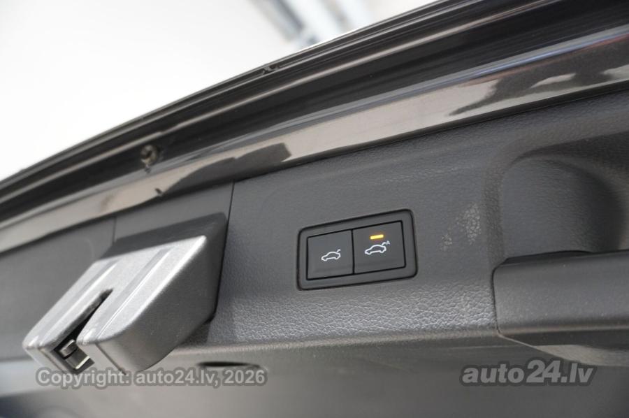 Pelēks Volkswagen Passat 2023 Tallina, ar dzinēja tilpumu 1.50 L un nobraukumu 40 tūkst. km par 23900 €, foto 9 vietnē AUTOMOTO.COM.LV