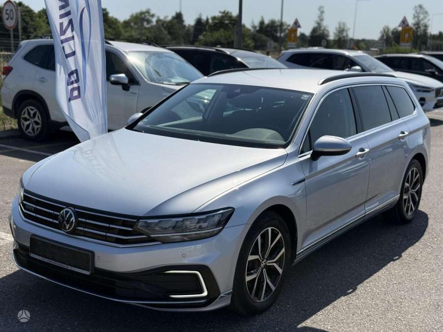 Pelēks Volkswagen Passat 2023 Viļņa, ar dzinēja tilpumu 1.40 L un nobraukumu 193 tūkst. km par 15500 €, foto 6 vietnē AUTOMOTO.COM.LV