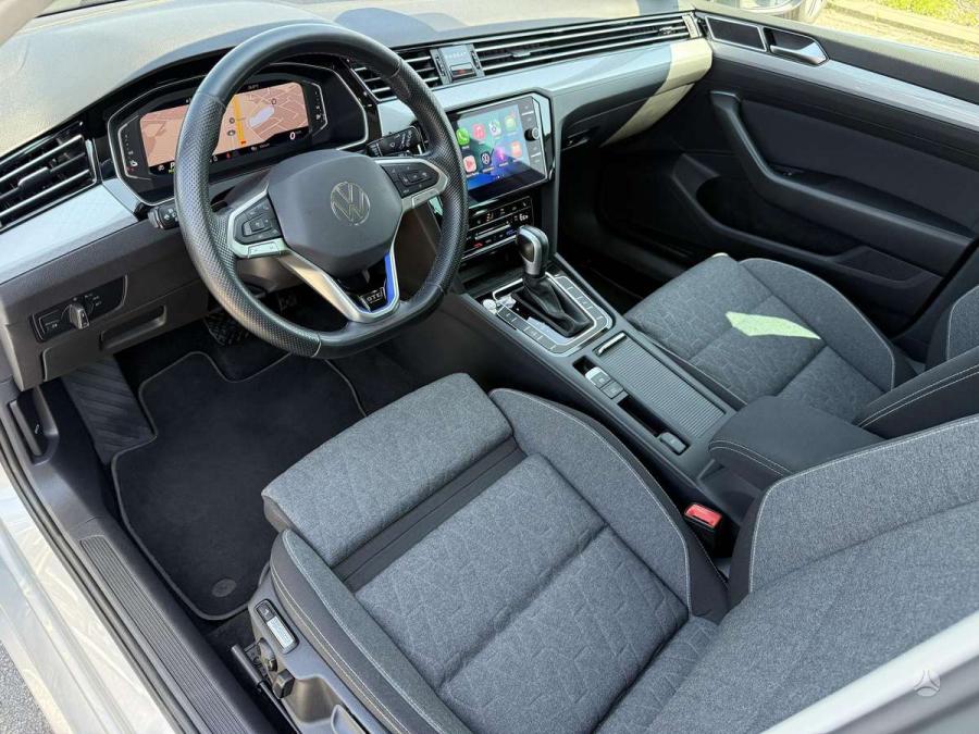Pelēks Volkswagen Passat 2023 Viļņa, ar dzinēja tilpumu 1.40 L un nobraukumu 193 tūkst. km par 15500 €, foto 12 vietnē AUTOMOTO.COM.LV