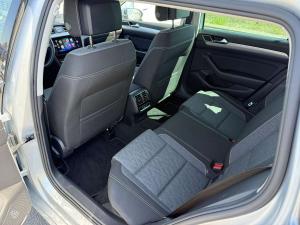 Pelēks Volkswagen Passat 2023 Viļņa, ar dzinēja tilpumu 1.40 L un nobraukumu 193 tūkst. km par 15500 €, foto 16 vietnē AUTOMOTO.COM.LV